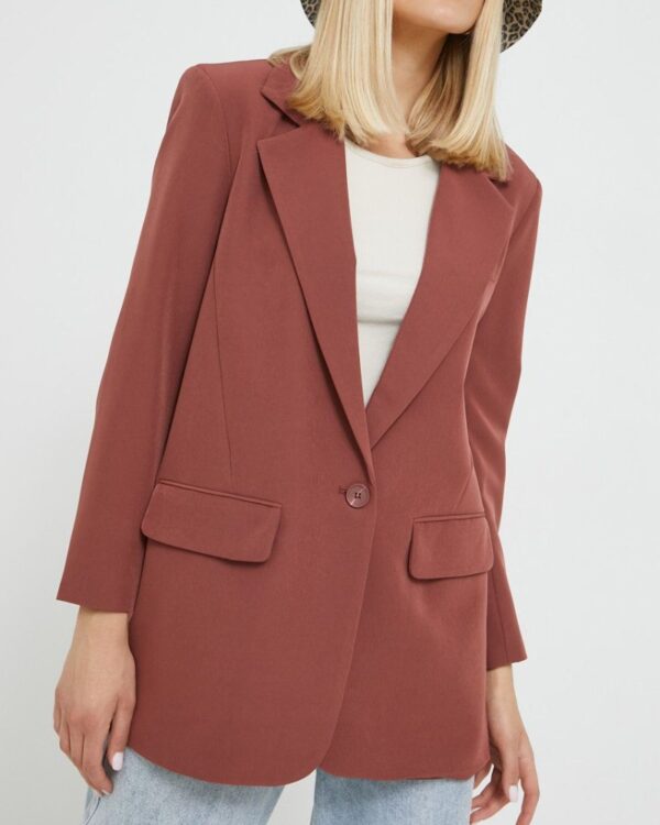 Dámske Sako - Elegantný Doplnok Pre Každú Príležitosť